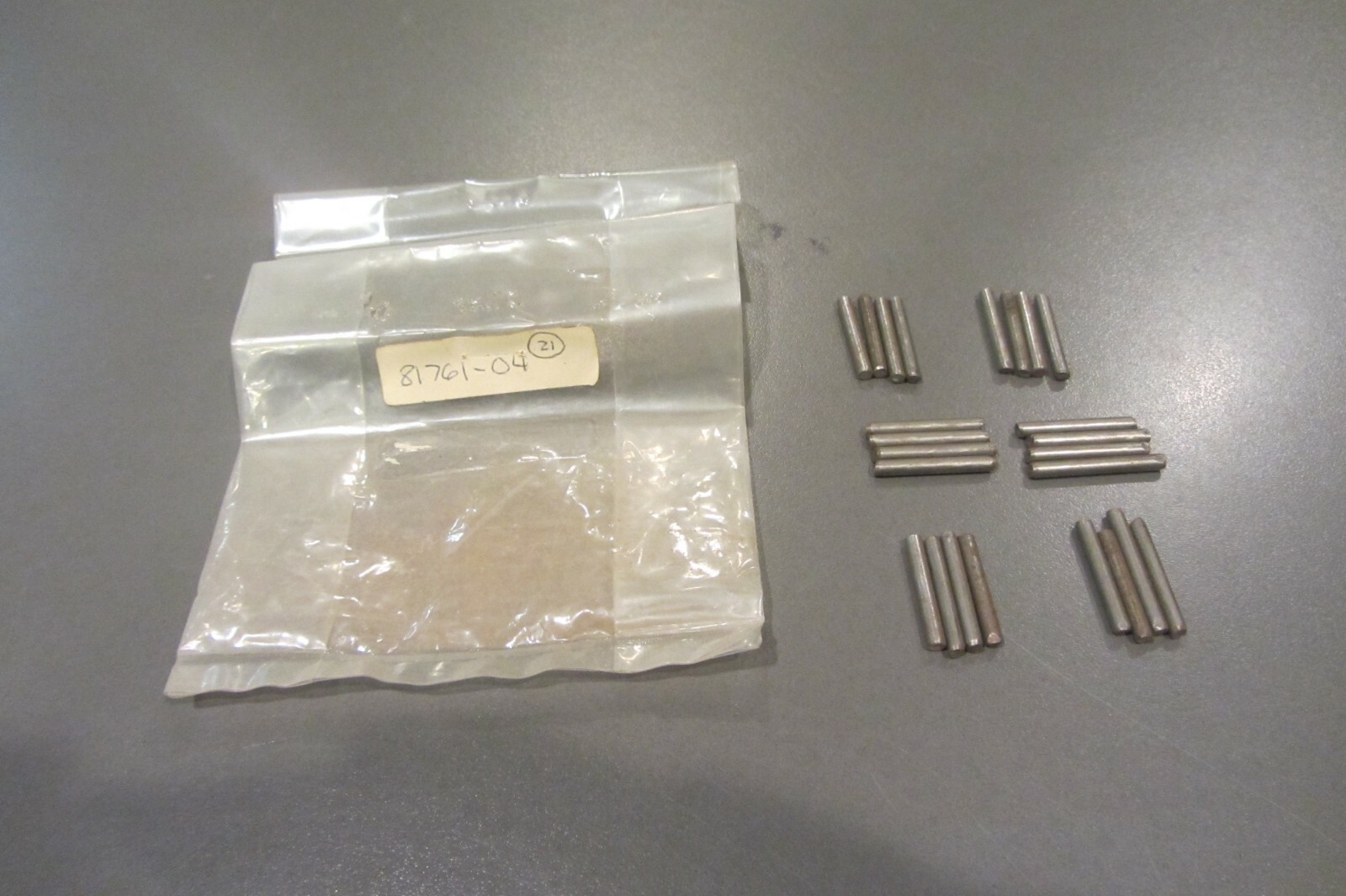 24 Ea. Piper P/N 81761-04 (81761-004) Pulley Lock Pin | eBay