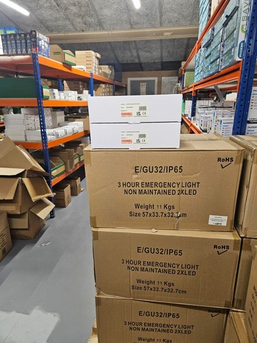 Twin Spot 3W Emergency LED Twin Spotlight GU32 IP65 - E-GU32-IP65 FROG ...