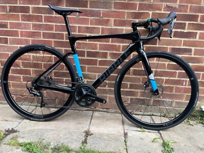 Ribble Endurance SL Disc Carbon frame, Hunt Alloy Wheels, Shimano 105 ...