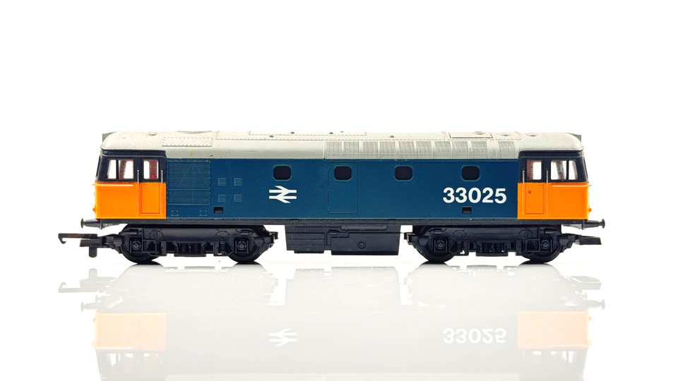 LIMA 00 GAUGE - CLASS 33 DIESEL 33025 LARGE LOGO BLUE YELLOW - BOXED ...