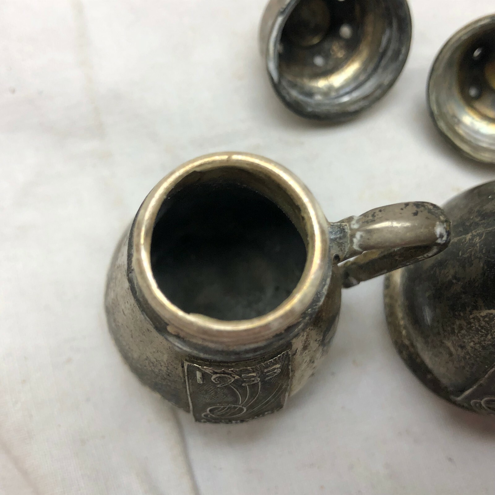 Vintage 1933 Century of Progress Salt and Pepper Shakers Quaker Shaker ...