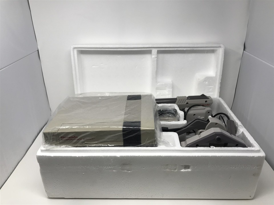 Nintendo Entertainment System Nes - Deluxe Set W/ ROB - In Box - Works ...