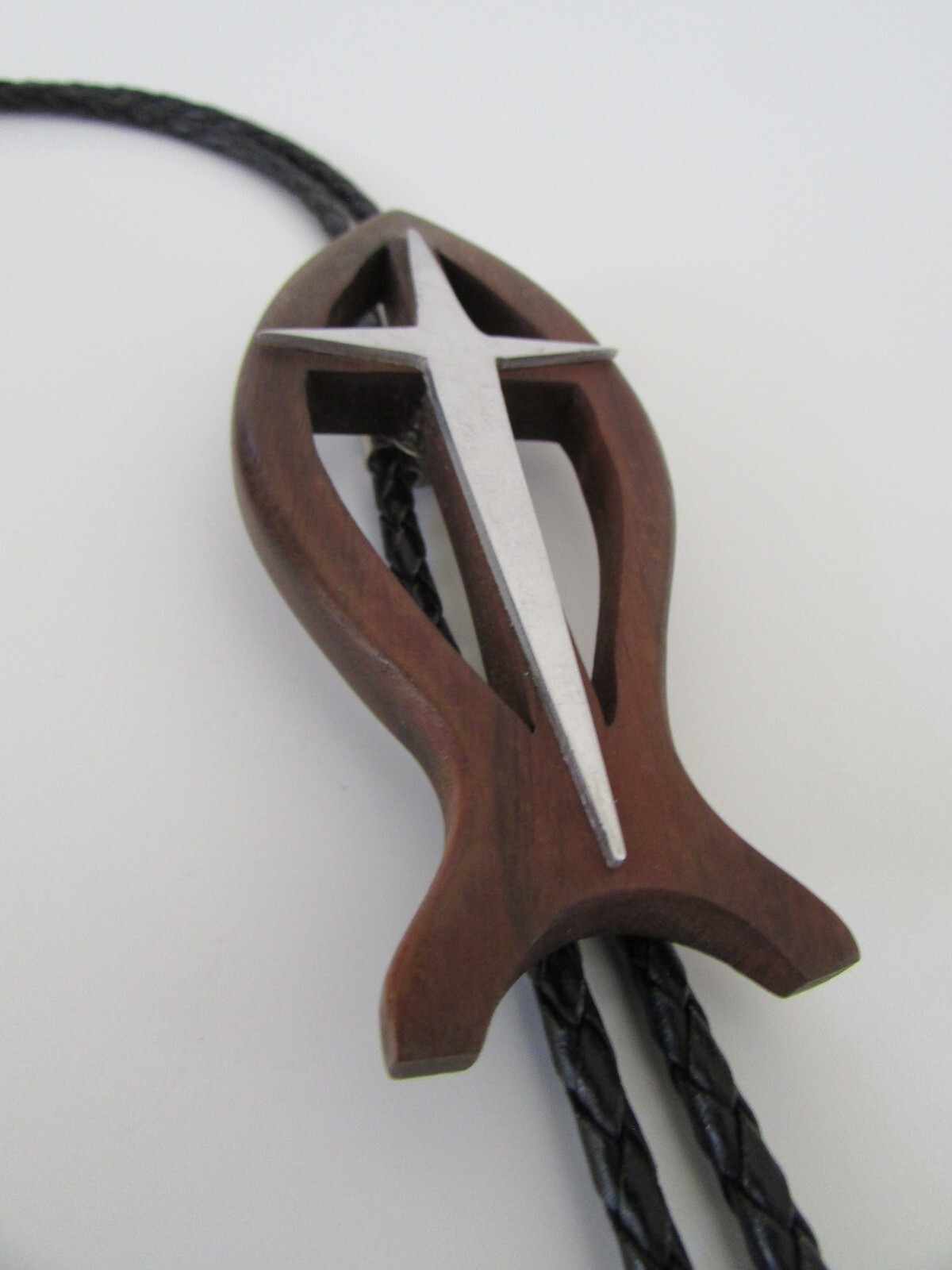 Mid Century Western Bolo Tie Fish & Cross Silver Inla… - Gem