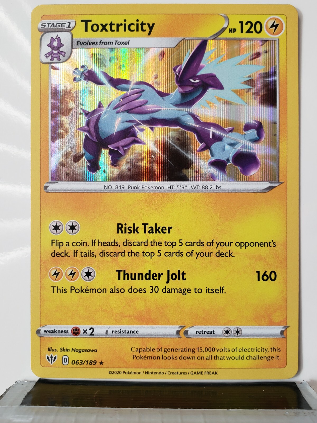 HOLO Toxtricity 063/189 NM / M - RARE Darkness Ablaze Pokemon Card $2 ...