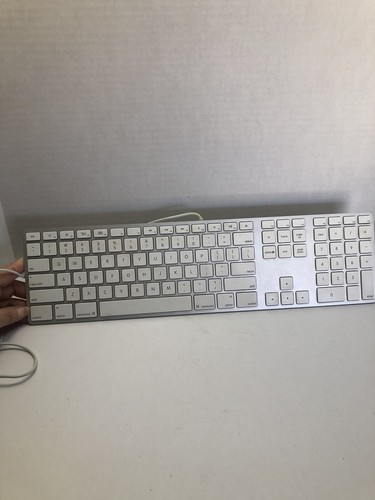 Genuine Apple A1243 Wired Mac Standard USB Keyboard w/ Numeric Keypad ...