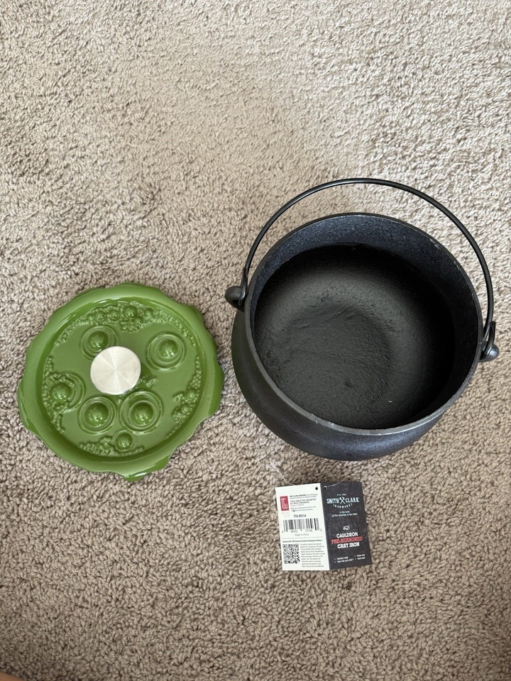Smith & Clark Black Cast Iron Pot Cauldron New 4qt Halloween Green ...