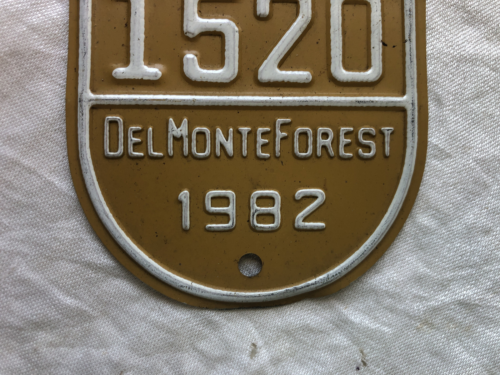 1982 Del Monte Forest - Pebble Beach Auto Car License Plate Gate Badge ...