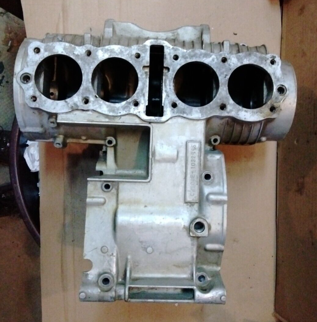 1970-1973 Honda CB500K Four crankcase set top bottom crank case block ...