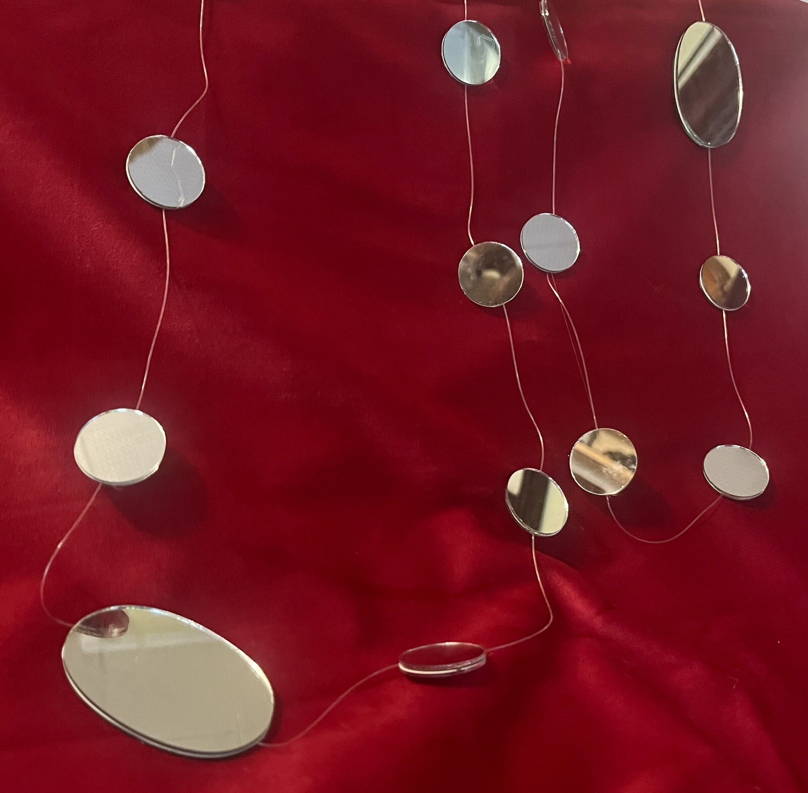 Mirrored Christmas Garland. 2 Sided 6' 20 Mirrors-Circle And Oval. In ...