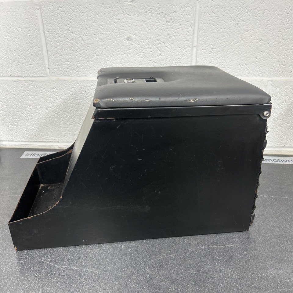 LAND ROVER DEFENDER SECURITY LOCKING CUBBY BOX LOC-BOX | eBay UK