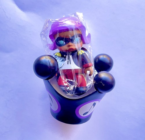 Molly Qee Black Note TOY2R 2.5" KennysWork Bearbrick Kidrobot Popmart ...