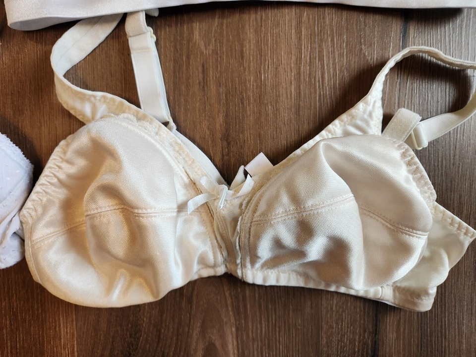 Women's 34B Bra Lot of 4 Fundamentals and Underscore | eBay