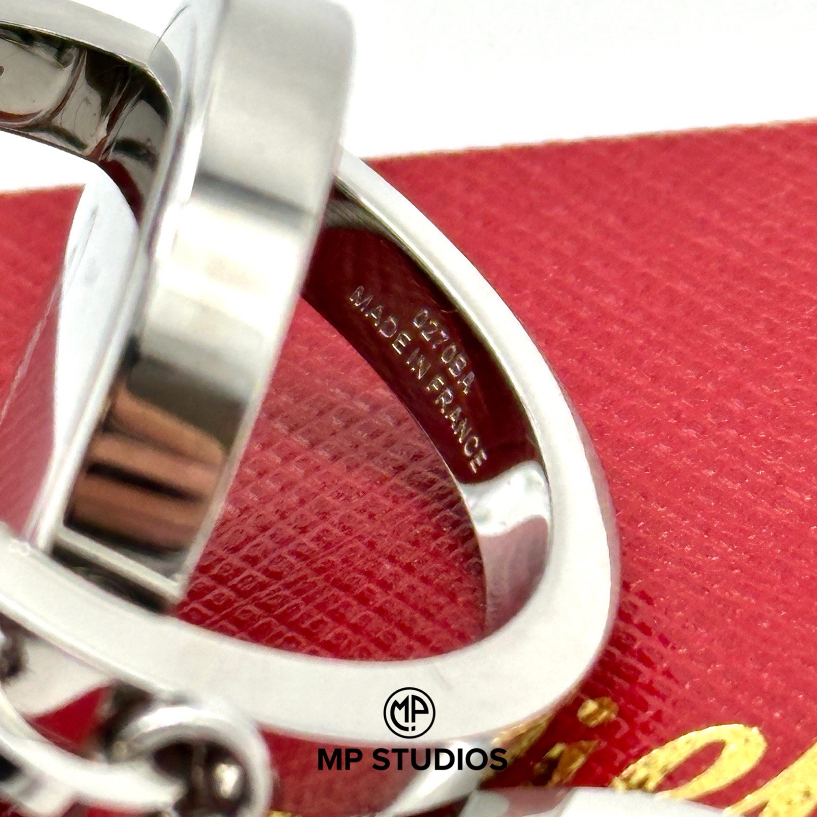 Cartier Keychain Rotating Hallmark Emblem Silver Keyring Disc Charm AD ...