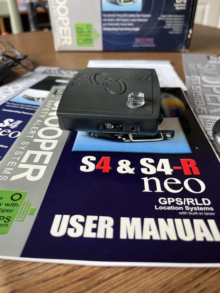 SNOOPER S4 Neo GPS Speed Camera Detector, Mains & 12V Power Cables ...