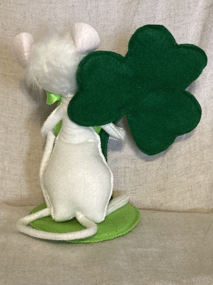 ANNALEE - ST PATRICK'S DAY - IRISH MOUSE Holding Shamrock | eBay