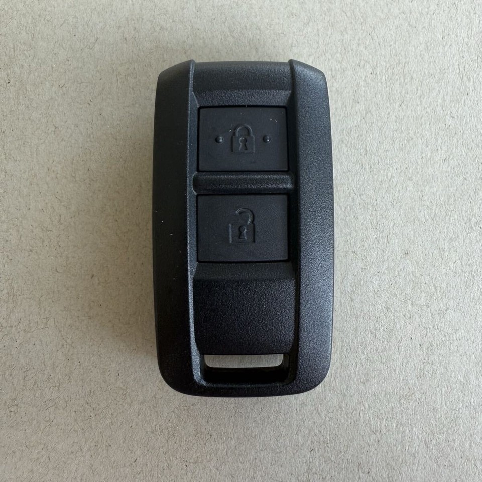 Dyna Toyoace Genuine 2-Button Smart Key Used, Slight Scratches 33r | eBay