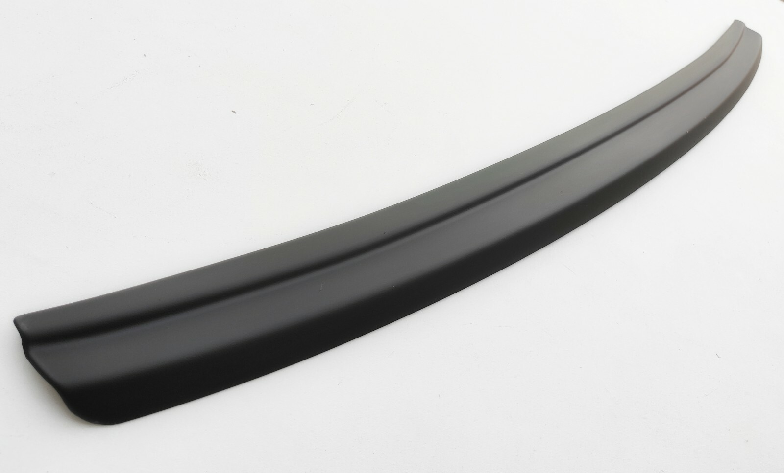 Rear Bumper Profiled Sill Scuff Plastic Protector Black for Kia XCeed ...