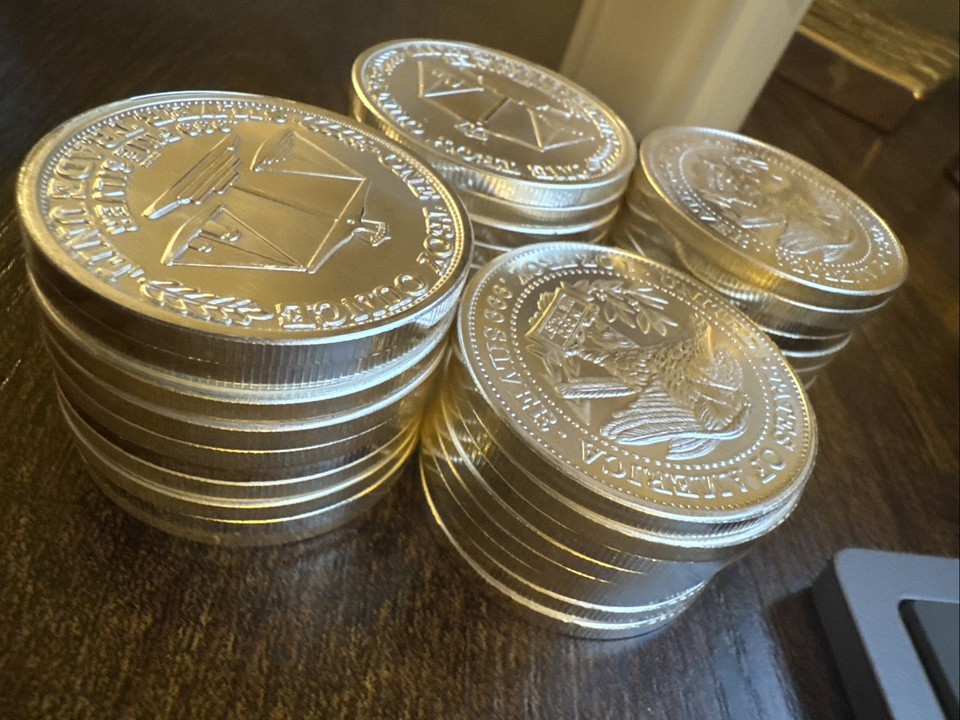 Silver Trade Unit Round 1 Troy oz .999 Fine Silver Scales & Eagle ...