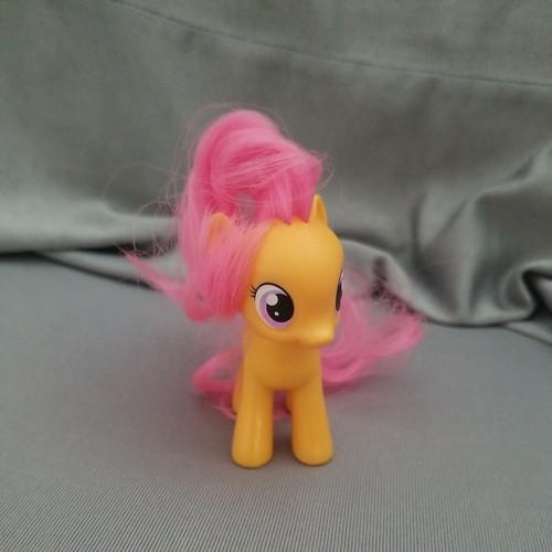 Scoot A Loo Brushable G4 MLP 2010 Hasbro 3" - 22511 | eBay