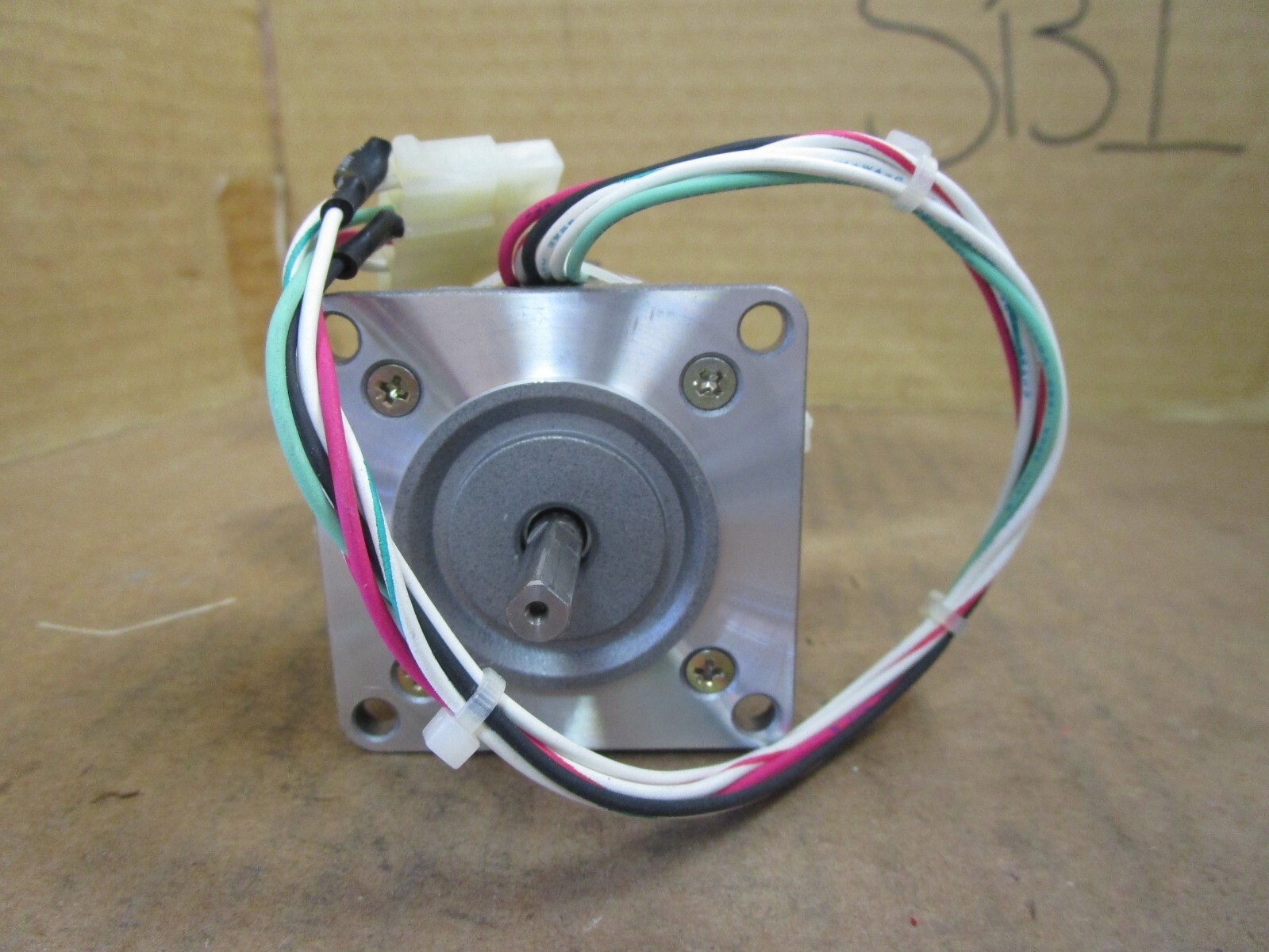 Minebea Mini-Angle Stepper 23LM-C035-04 23LMC03504 3V/Phase 2.4A/Phase ...