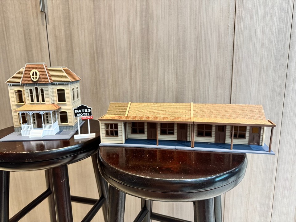 O Scale Bates Motel | eBay