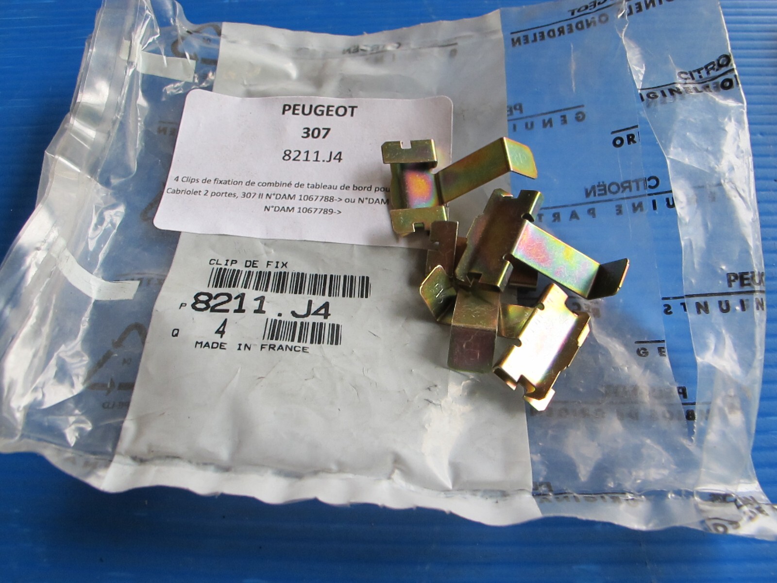 4 Dashboard Combined Mounting Clips for Peugeot 307 | eBay