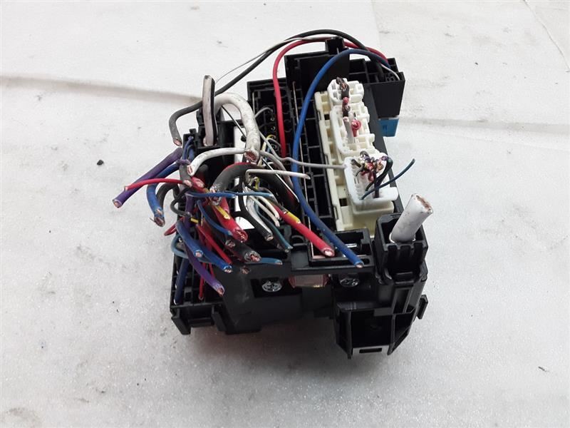 82641-47090 Cabin Fuse Relay Box 2012 TOYOTA PRIUS V HO-106P | eBay