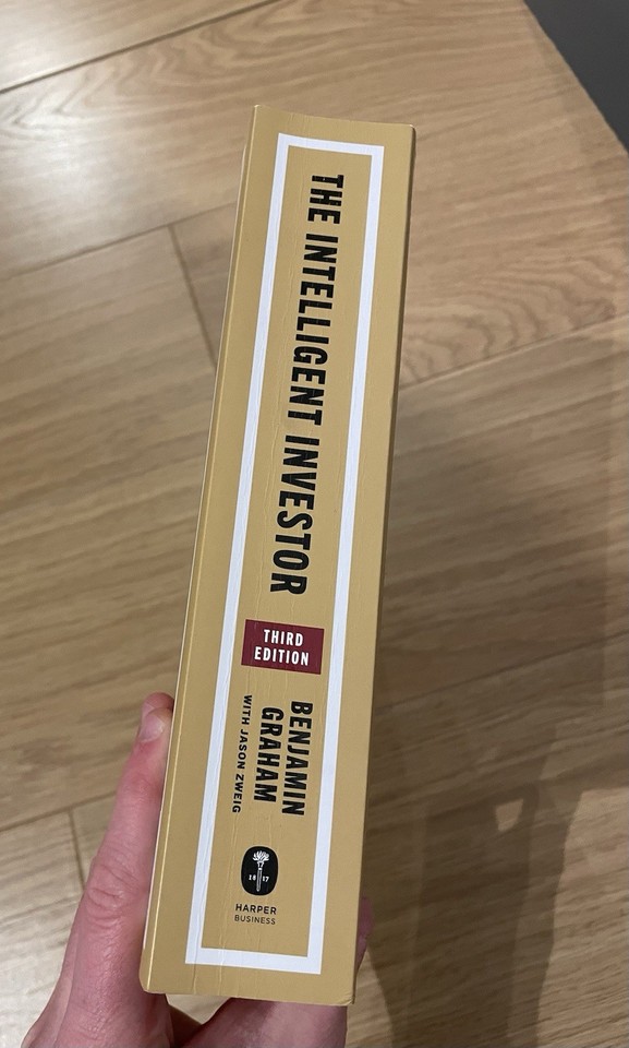 The Intelligent Investor Benjamin Graham Paperback English Edition ...