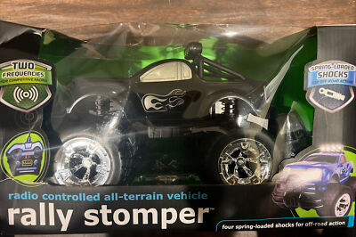 Rally Stomper Radio Controlled Truck, Black Series, 2 Frequency,Lights ...