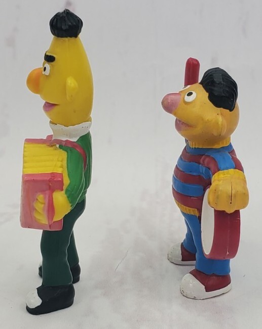 1982 CTW Bert with Accordion, Ernie Plays Drum Tara Toys Sesame Street ...