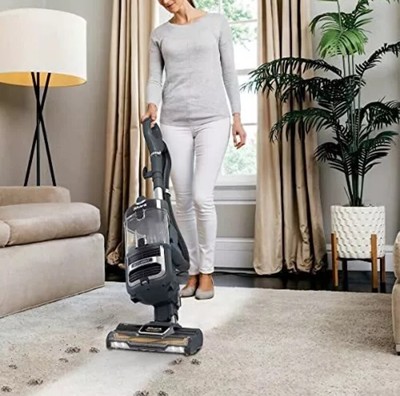 Shark UV730 Navigator Lift-Away with Self Cleaning Brushroll Upright ...