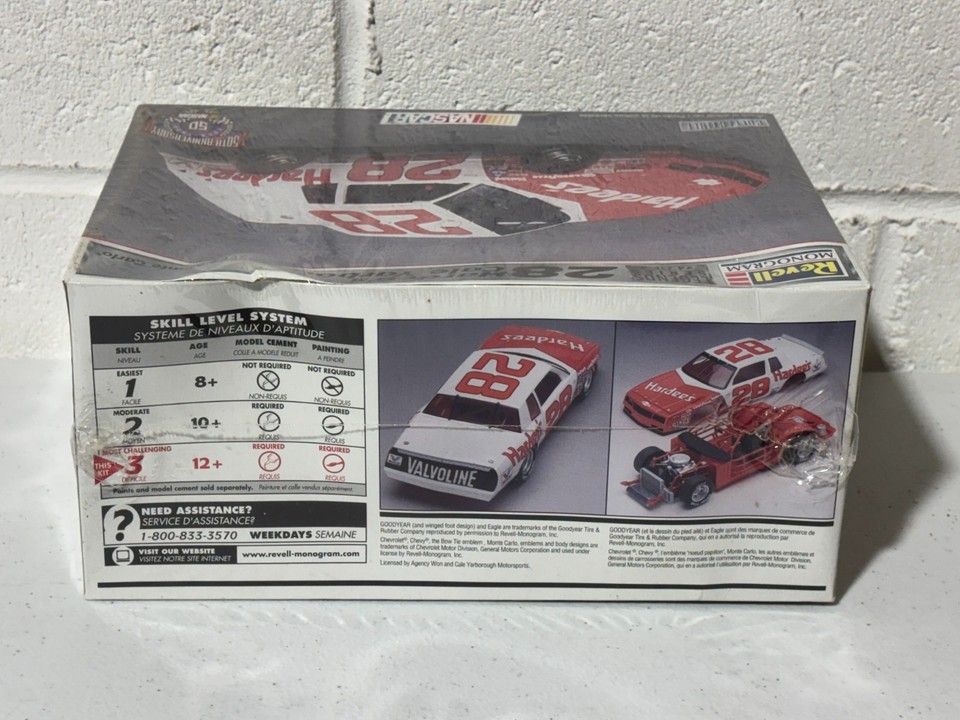 Revell Legends 28 Hardee's Yarborough Chevy 1/24 NASCAR Model Kit NEW ...