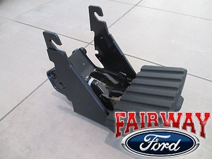 15 thru 20 F-150 OEM Ford Parts Retractable Bed Side Step 5.5' Right ...
