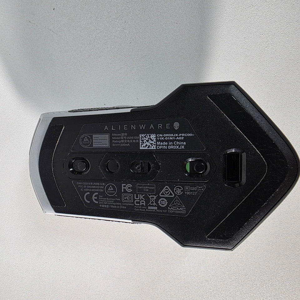 Alienware Wired/Wireless Gaming Mouse White AW610M NO USB Receiver ...