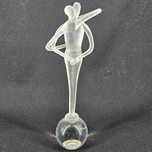 Frosted Hand blown Glass Lovers Embracing Couple Figurine | eBay