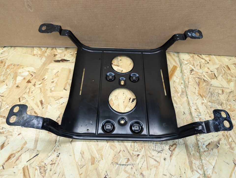 99 00 01 02 Silverado Tahoe Suburban GMC Sierra Yukon Center Console ...