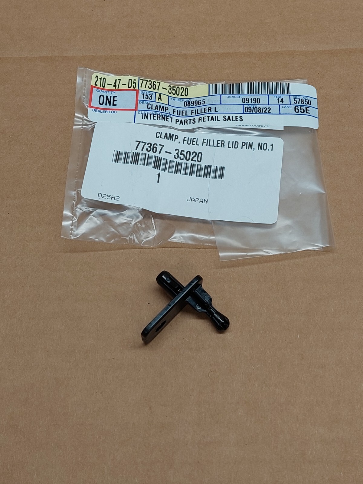 OEM TOYOTA 4RUNNER & FJ CRUISER FUEL FILLER LID PIN FITS SELECT MODELS ...