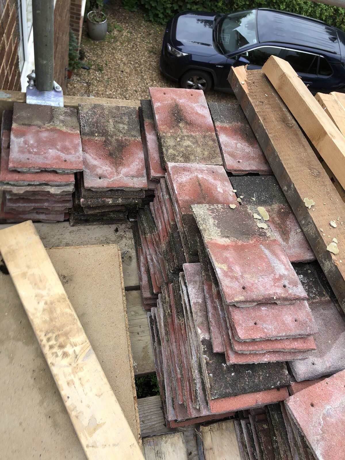 Marley Ashmore Interlocking Double plain roof tiles Old English Dk Red ...