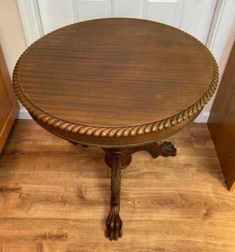 Antique Round Top Scalloped Edge Table 3 Legs Claw Look | eBay