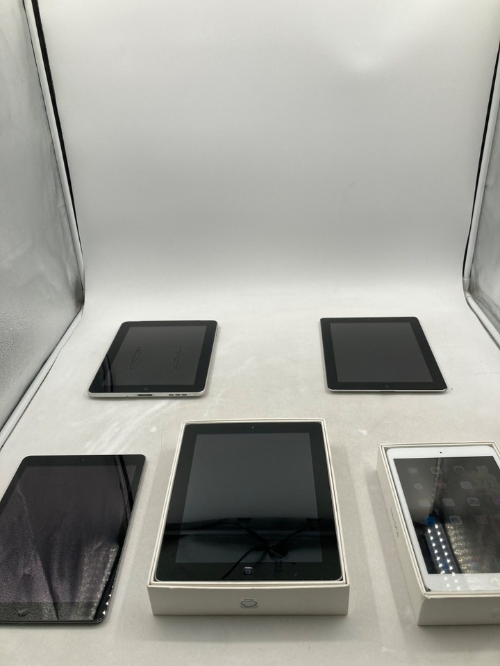 Lot Of 5 Apple iPads Mixed Models Includes Boxes 3 Tested & 2 Untested ...