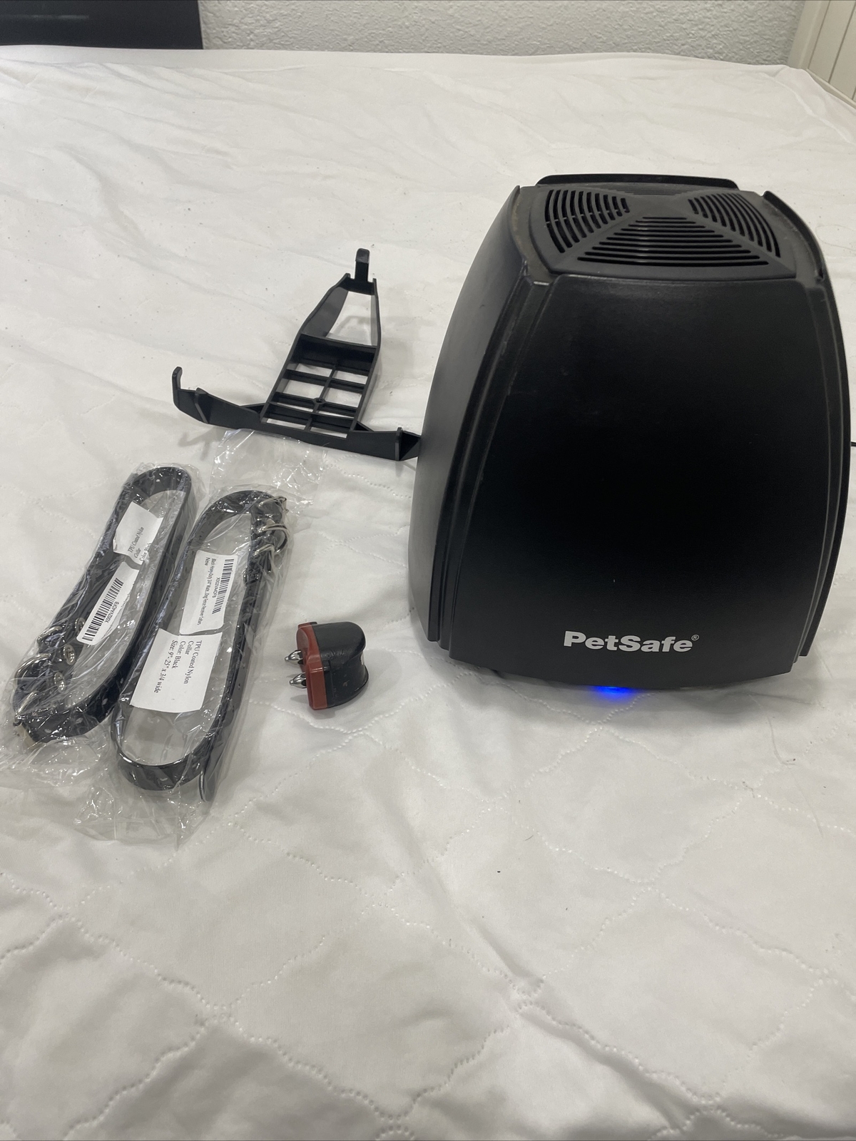 PetSafe RFA-554A Stay & Play Wireless Fence Stubborn Dog for sale ...