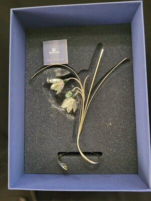 SWAROVSKI Crystal “Damarys Erinite” Flower Figurine #0945870 R$245 ...