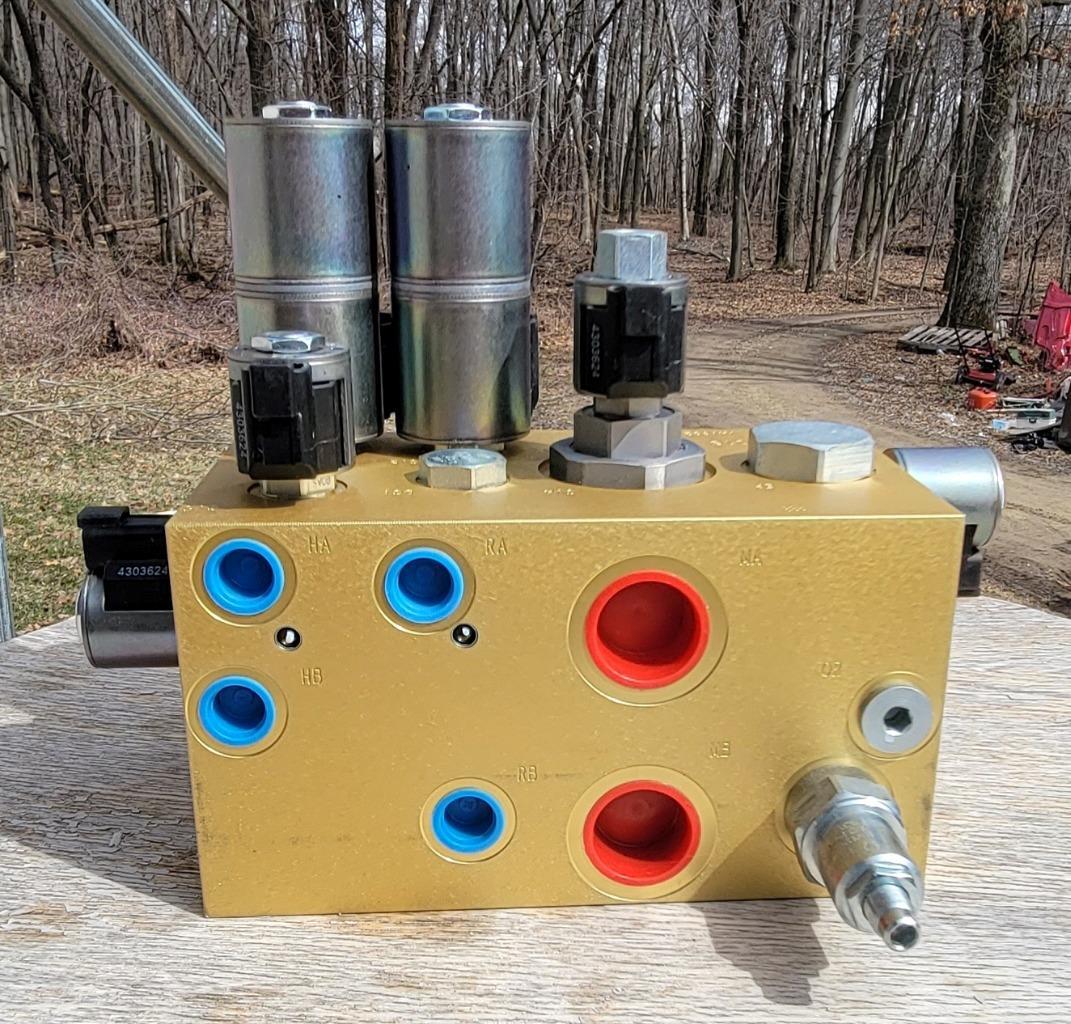Hydraulic Manifold Assembly Hydraforce Hydra Force Block VA1682-09 4018 ...