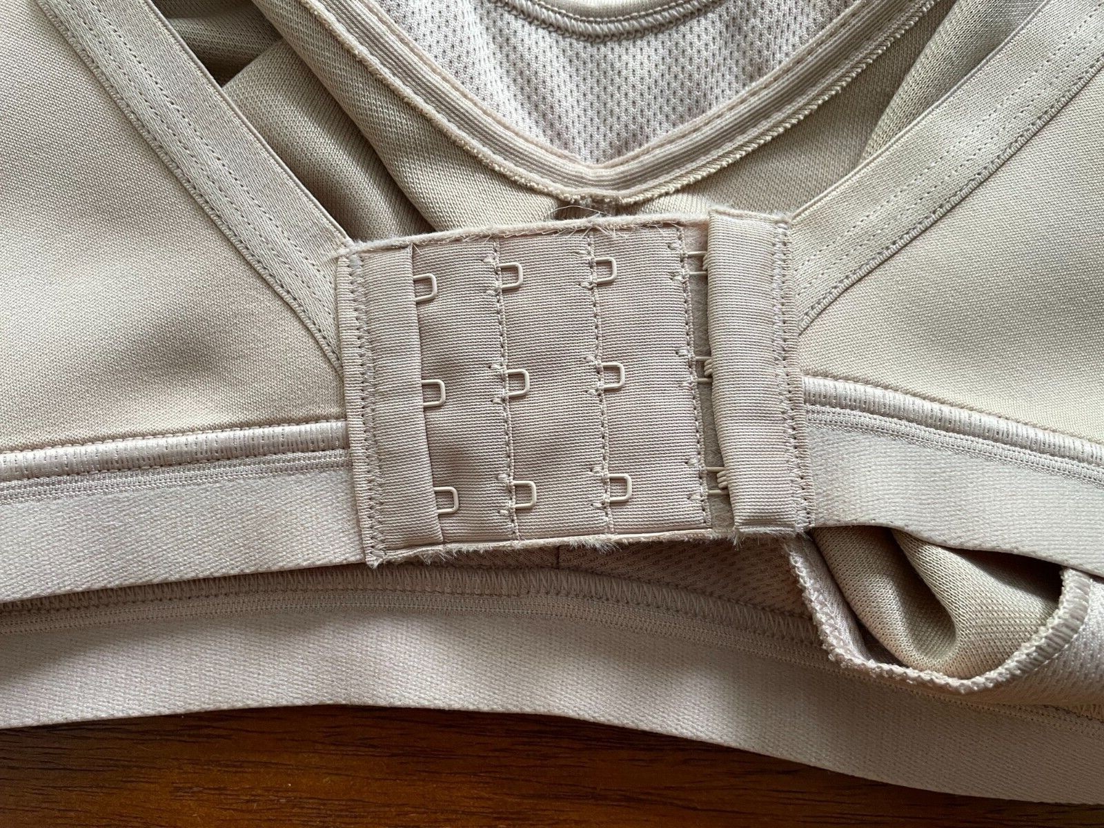 New Playtex 4159 Beige 18 Hour Active Breath Wirefree Bra 36B,36DD,38DD ...