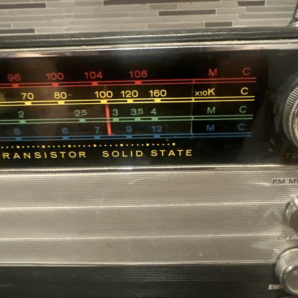Vintage Empire 4 Band Constellation 12 Transistor Solid State Radio | eBay
