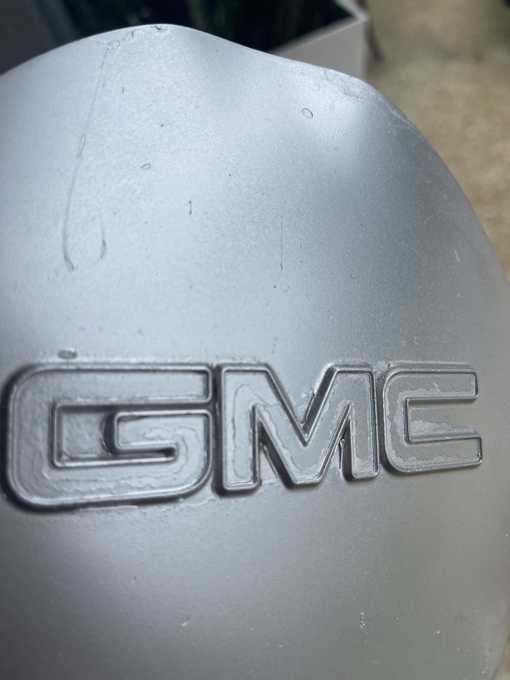 2002 - 2009 GMC Envoy Wheel Center Cap P/N 9593392 Silver Painted | eBay