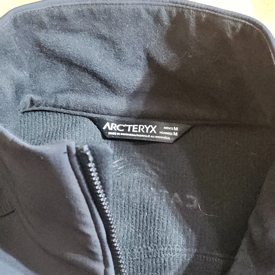Arcteryx Jacket Mens M Black Epsilon LT Full Zip Hiking Outdoor ...