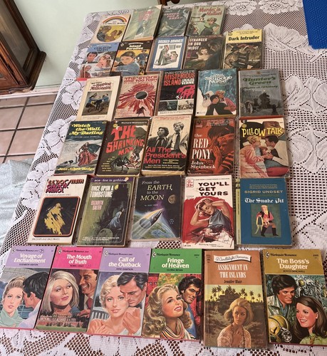 LOT Vintage Paperbacks/Detective/Romance/Mystery/Gothic/Gold Medal /GGA ...