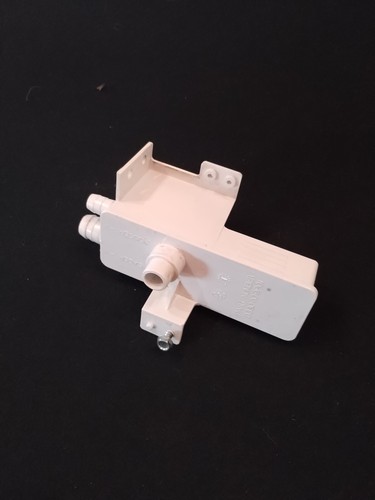 Trane Furnace Condensate Trap Drain With Tubing D330909P01 for sale ...