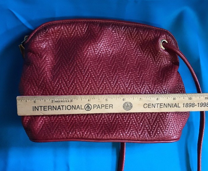 NATURALIZER SYNTHETIC RED Woven Look Shoulder Bag PURSE 9.25” x 7”Strap ...